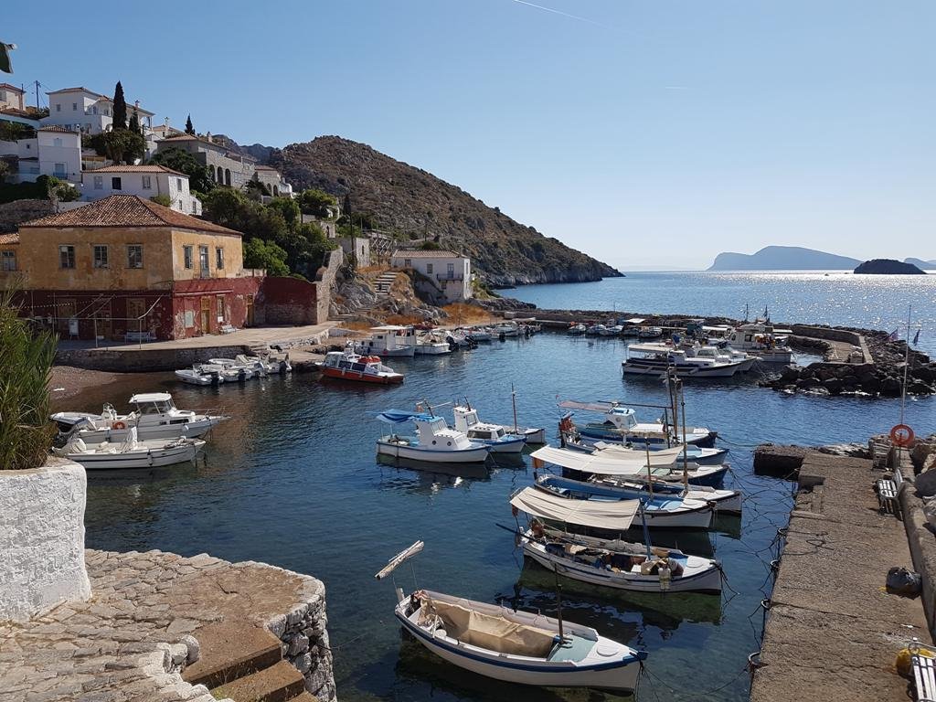 Hydra Island, the Beauty of Greece - Traveldigg.com